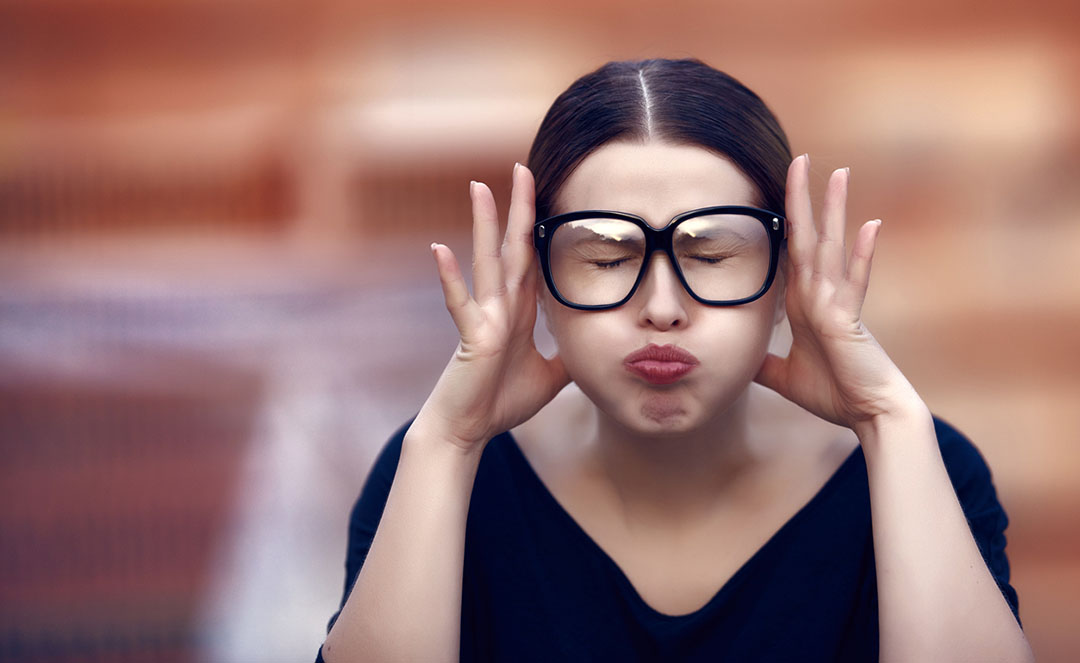 Blog Short #84: The Pros and Cons of Complaining - Barbara Frazier